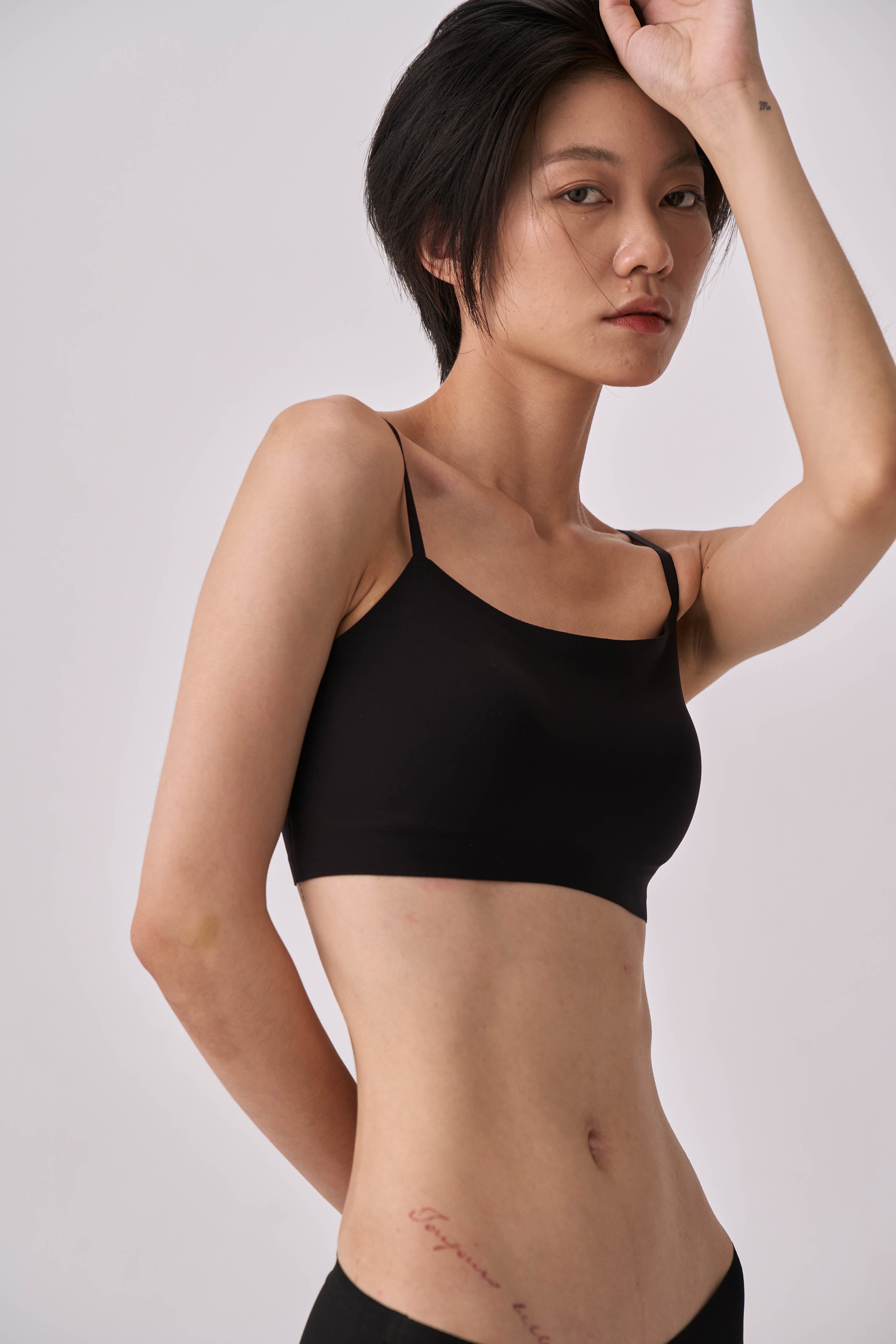無痕 · 自由尺碼細肩簡約款｜黑 – RENunderewear